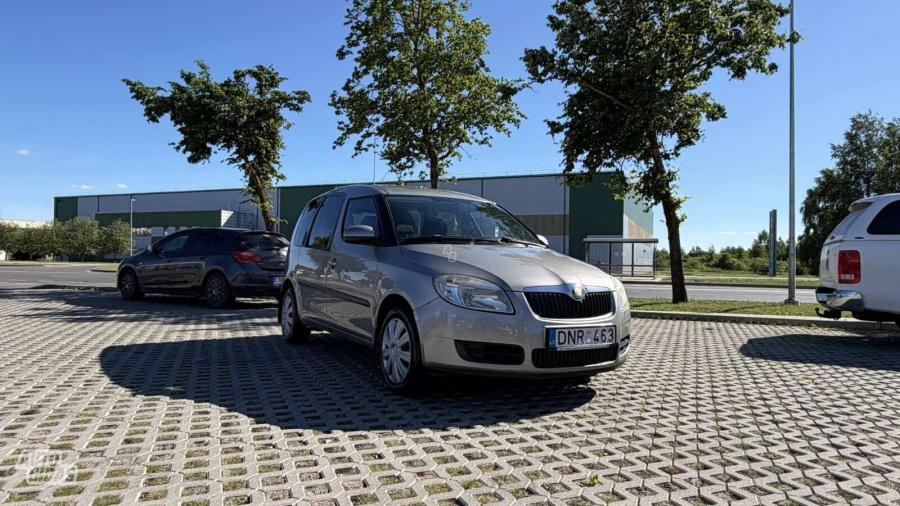 Skoda Roomster 2008 Šauļi, ar dzinēja tilpumu 1.40 L un nobraukumu 260 tūkst. km par 1650 €, foto 1 vietnē AUTOMOTO.COM.LV