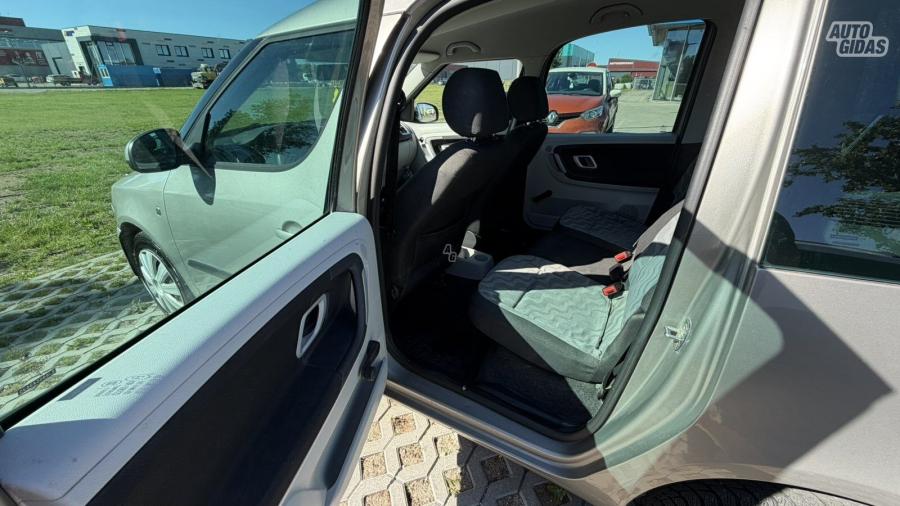 Skoda Roomster 2008 Šauļi, ar dzinēja tilpumu 1.40 L un nobraukumu 260 tūkst. km par 1650 €, foto 9 vietnē AUTOMOTO.COM.LV