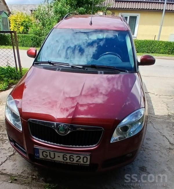 Sarkans Skoda Roomster 2007 Tukums, ar dzinēja tilpumu 1.90 L un nobraukumu 162 tūkst. km par 2350 €, foto 1 vietnē AUTOMOTO.COM.LV