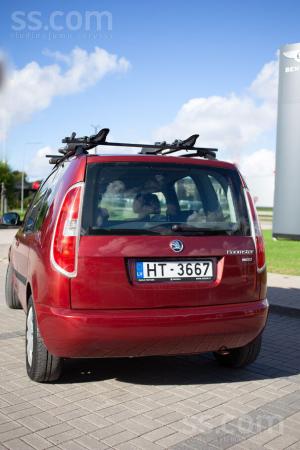Sarkans Skoda Roomster 2007 Rīga, ar dzinēja tilpumu 1.40 L un nobraukumu 306 tūkst. km par 1400 €, foto 6 vietnē AUTOMOTO.COM.LV