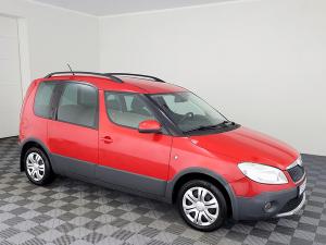 Red Skoda Roomster 2013 in Tallinn, with an engine capacity of 1.20 L and mileage of 204 thousand km for 1999 €, photo  on AUTOMOTO.COM.LV