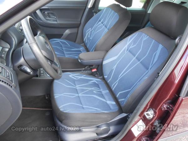 Red Skoda Roomster 2014 in Viljandi, with an engine capacity of 0.00 L and mileage of 224 thousand km for 5290 €, photo 8 on AUTOMOTO.COM.LV