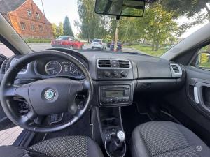 Pelēks Skoda Roomster Scout 2008 Biržai, ar dzinēja tilpumu 1.39 L un nobraukumu 270 tūkst. km par 1550 €, foto 12 vietnē AUTOMOTO.COM.LV