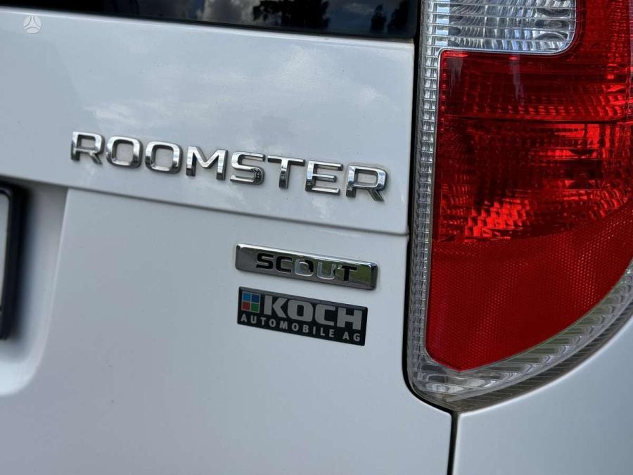 Белый Шкода Roomster Scout 2014 в Мажейкяй, объемом двигателя 1.60 л и пробегом 315 тыс. км за 3800 €, фото 15 на AUTOMOTO.COM.LV