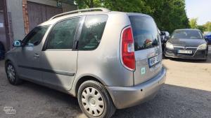 Skoda Roomster 2008 in Siauliai, with an engine capacity of 1.40 L and mileage of 250 thousand km for 750 €, photo 7 on AUTOMOTO.COM.LV