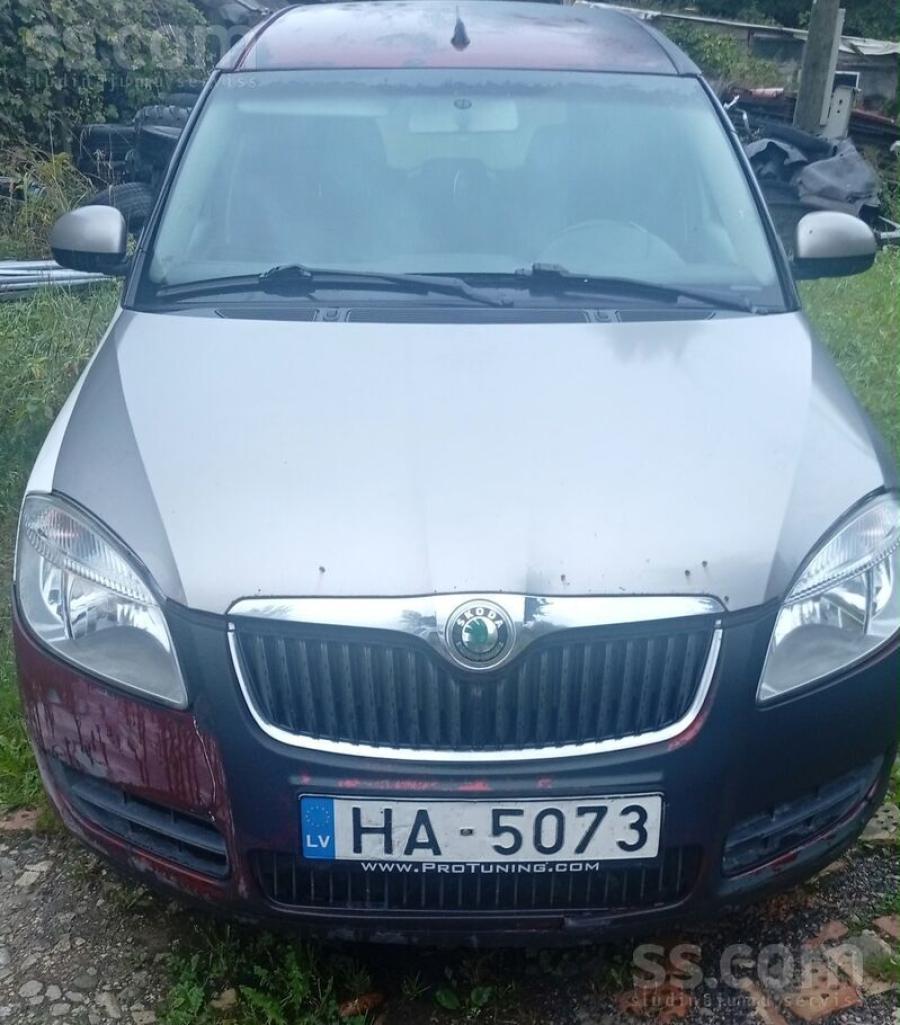 Skoda Roomster 2008 in Riga, with an engine capacity of 1.40 L and mileage of 439 thousand km for 350 €, photo 1 on AUTOMOTO.COM.LV
