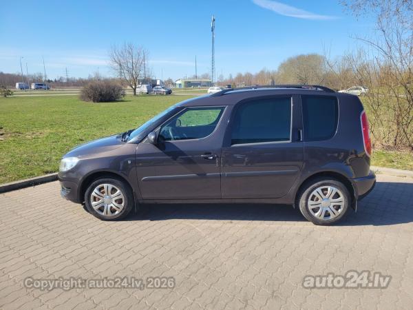 Skoda Roomster 2011 Sillamē, ar dzinēja tilpumu 1.20 L un nobraukumu 108 tūkst. km par 2500 €, foto 2 vietnē AUTOMOTO.COM.LV