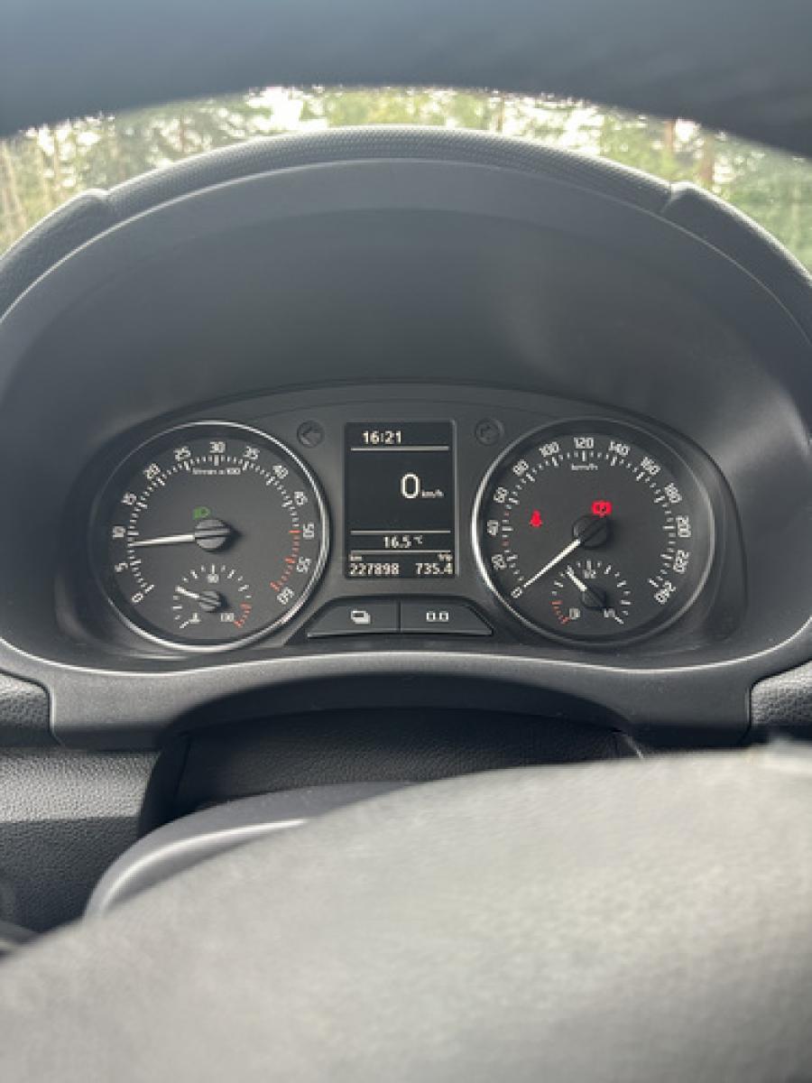 Skoda Roomster 2012 Veru, ar dzinēja tilpumu 0.00 L un nobraukumu 0 tūkst. km par 3200 €, foto 14 vietnē AUTOMOTO.COM.LV