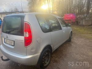 Skoda Roomster 2014 Rīga, ar dzinēja tilpumu 1.60 L un nobraukumu 0 tūkst. km par 3500 €, foto 3 vietnē AUTOMOTO.COM.LV