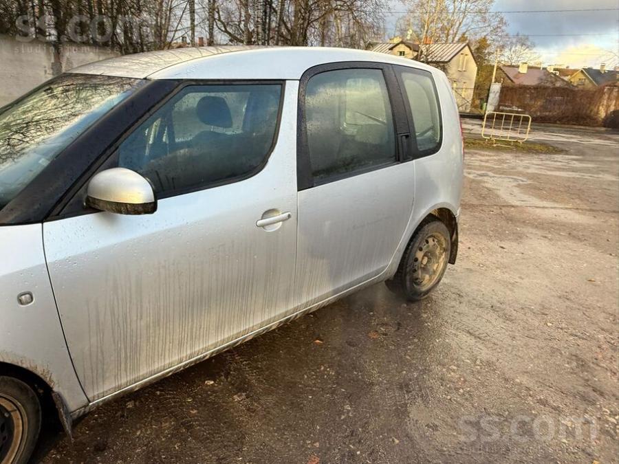 Skoda Roomster 2014 Rīga, ar dzinēja tilpumu 1.60 L un nobraukumu 0 tūkst. km par 3500 €, foto 4 vietnē AUTOMOTO.COM.LV
