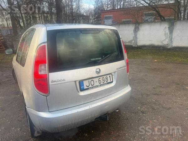 Skoda Roomster 2014 in Riga, with an engine capacity of 1.60 L and mileage of 0 thousand km for 3500 €, photo 3 on AUTOMOTO.COM.LV