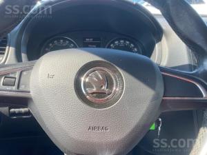 Balts Skoda Roomster 2014 Rīga, ar dzinēja tilpumu 1.60 L un nobraukumu 192 tūkst. km par 2600 €, foto 10 vietnē AUTOMOTO.COM.LV