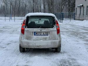 Balts Skoda Roomster 2015 Kauņa, ar dzinēja tilpumu 1.60 L un nobraukumu 337 tūkst. km par 2300 €, foto 4 vietnē AUTOMOTO.COM.LV