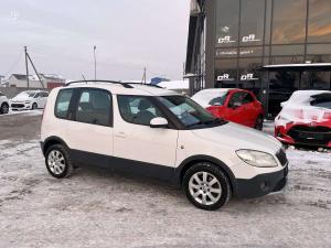 Balts Skoda Roomster 2014 Tauragė, ar dzinēja tilpumu 1.60 L un nobraukumu 277 tūkst. km par 2900 €, foto  vietnē AUTOMOTO.COM.LV