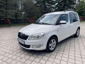 White Skoda Roomster 2014 in Kedainiai, with an engine capacity of 1.60 L and mileage of 294 thousand km for 3850 €, photo 10 on AUTOMOTO.COM.LV