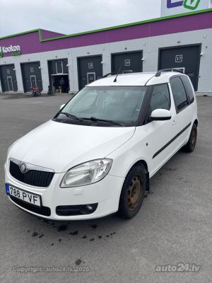 Balts Skoda Roomster 2010 Tallina, ar dzinēja tilpumu 1.40 L un nobraukumu 358 tūkst. km par 3100 €, foto  vietnē AUTOMOTO.COM.LV