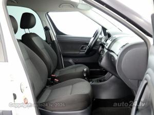 Balts Skoda Roomster 2012 Tallina, ar dzinēja tilpumu 1.20 L un nobraukumu 264 tūkst. km par 1799 €, foto 7 vietnē AUTOMOTO.COM.LV