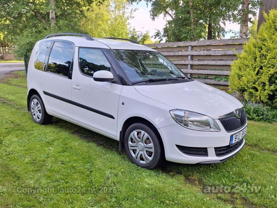 Balts Skoda Roomster 2013 Tallina, ar dzinēja tilpumu 1.20 L un nobraukumu 152 tūkst. km par 3250 €, foto 1 vietnē AUTOMOTO.COM.LV