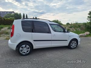 Balts Skoda Roomster 2013 Tallina, ar dzinēja tilpumu 1.20 L un nobraukumu 152 tūkst. km par 3250 €, foto 5 vietnē AUTOMOTO.COM.LV