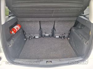 Balts Skoda Roomster 2013 Tallina, ar dzinēja tilpumu 1.20 L un nobraukumu 152 tūkst. km par 3250 €, foto 10 vietnē AUTOMOTO.COM.LV