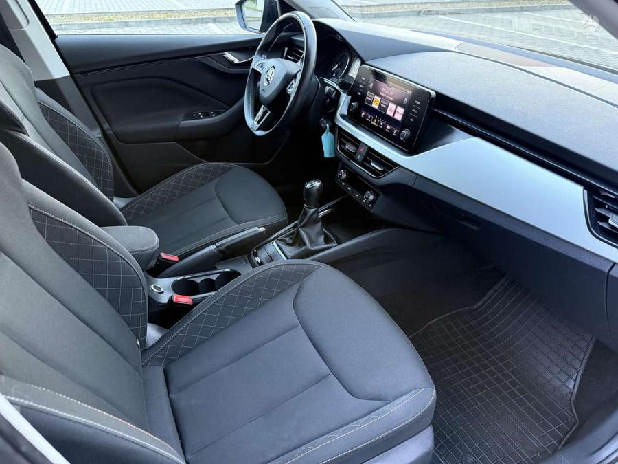 Melns Skoda Scala 2020 Panevēža, ar dzinēja tilpumu 1.60 L un nobraukumu 209 tūkst. km par 9600 €, foto 20 vietnē AUTOMOTO.COM.LV