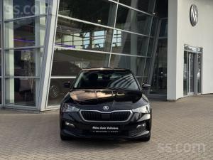 Black Skoda Scala 2021 in Valmiera, with an engine capacity of 1.00 L and mileage of 118 thousand km for 11900 €, photo 3 on AUTOMOTO.COM.LV