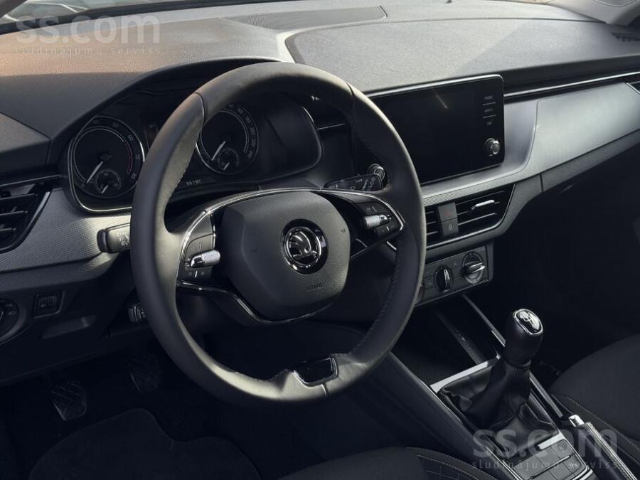 Black Skoda Scala 2021 in Valmiera, with an engine capacity of 1.00 L and mileage of 118 thousand km for 11900 €, photo 9 on AUTOMOTO.COM.LV