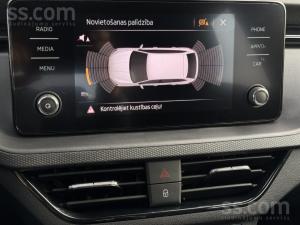 Black Skoda Scala 2021 in Valmiera, with an engine capacity of 1.00 L and mileage of 118 thousand km for 11900 €, photo 15 on AUTOMOTO.COM.LV