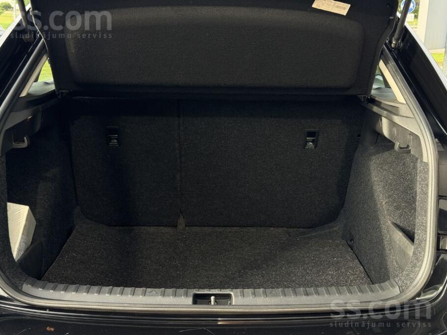 Black Skoda Scala 2021 in Valmiera, with an engine capacity of 1.00 L and mileage of 118 thousand km for 11900 €, photo 21 on AUTOMOTO.COM.LV