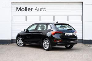 Black Skoda Scala 2021 in Riga, with an engine capacity of 1.50 L and mileage of 126 thousand km for 15250 €, photo 5 on AUTOMOTO.COM.LV