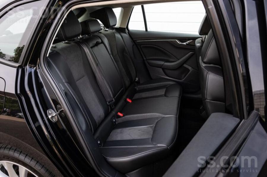Black Skoda Scala 2021 in Riga, with an engine capacity of 1.50 L and mileage of 126 thousand km for 15250 €, photo 9 on AUTOMOTO.COM.LV