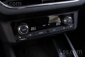 Black Skoda Scala 2021 in Riga, with an engine capacity of 1.50 L and mileage of 126 thousand km for 15250 €, photo 16 on AUTOMOTO.COM.LV