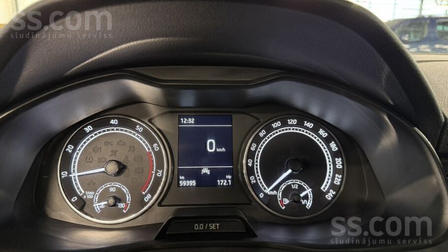 Melns Skoda Scala 2023 Rīga, ar dzinēja tilpumu 1.00 L un nobraukumu 59 tūkst. km par 15900 €, foto 19 vietnē AUTOMOTO.COM.LV