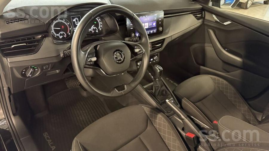 Black Skoda Scala 2023 in Riga, with an engine capacity of 1.00 L and mileage of 44 thousand km for 16400 €, photo 12 on AUTOMOTO.COM.LV