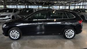 Melns Skoda Scala 2023 Rīga, ar dzinēja tilpumu 1.00 L un nobraukumu 41 tūkst. km par 1540000 €, foto  vietnē AUTOMOTO.COM.LV