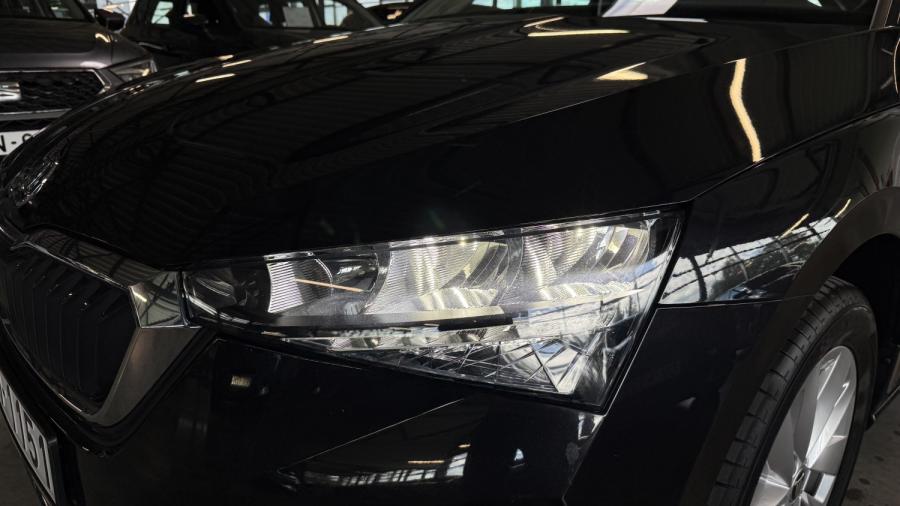 Melns Skoda Scala 2023 Rīga, ar dzinēja tilpumu 1.00 L un nobraukumu 41 tūkst. km par 1540000 €, foto 8 vietnē AUTOMOTO.COM.LV