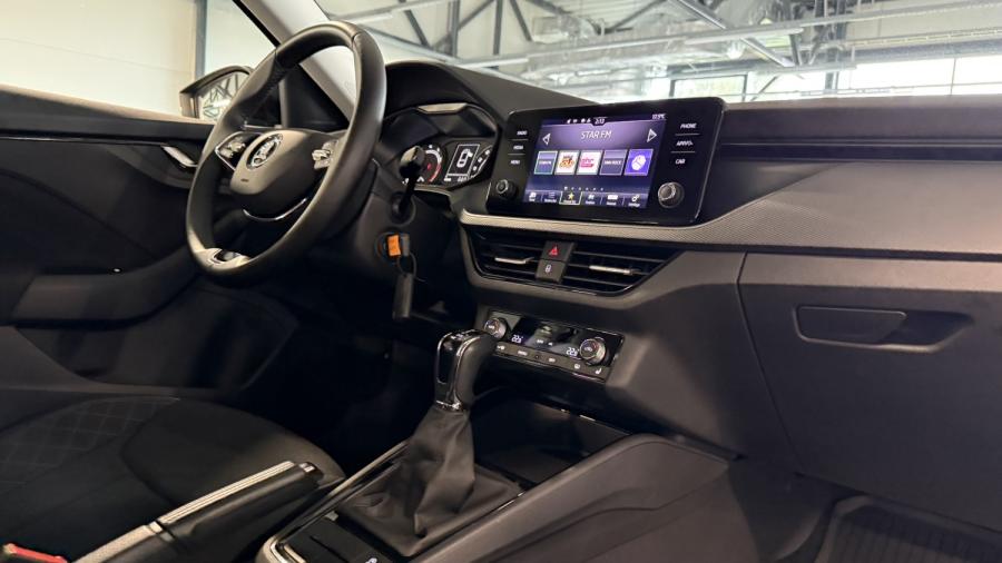 Melns Skoda Scala 2023 Rīga, ar dzinēja tilpumu 1.00 L un nobraukumu 44 tūkst. km par 1640000 €, foto 15 vietnē AUTOMOTO.COM.LV