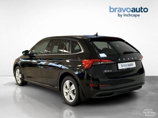 Black Skoda Scala 2023 in Vilnius, with an engine capacity of 1.00 L and mileage of 59 thousand km for 16800 €, photo 4 on AUTOMOTO.COM.LV