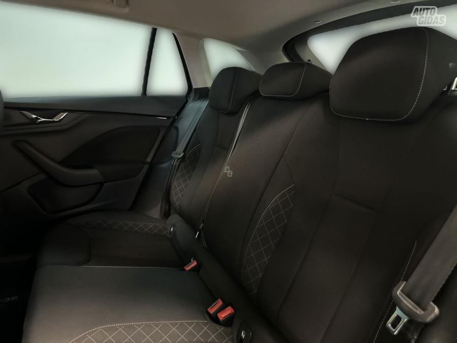 Melns Skoda Scala 2023 Viļņa, ar dzinēja tilpumu 1.00 L un nobraukumu 59 tūkst. km par 16800 €, foto 18 vietnē AUTOMOTO.COM.LV