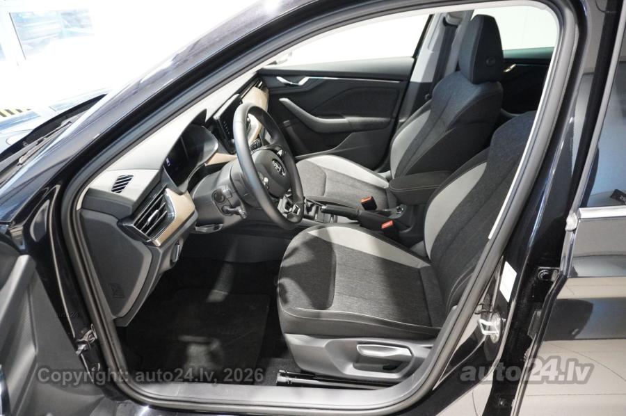 Melns Skoda Scala 2024 Tallina, ar dzinēja tilpumu 1.00 L un nobraukumu 18 tūkst. km par 21900 €, foto 12 vietnē AUTOMOTO.COM.LV