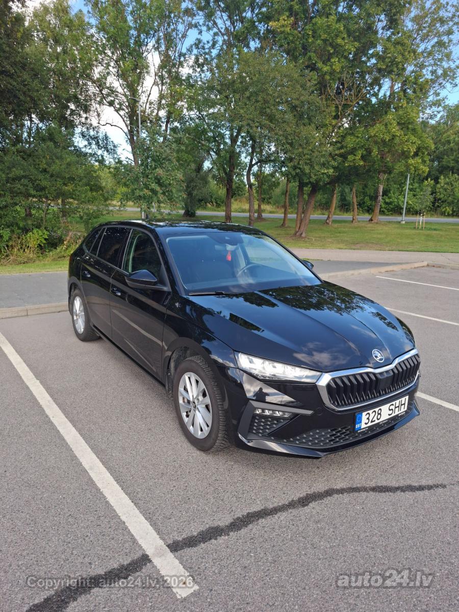 Melns Skoda Scala 2024 Tallina, ar dzinēja tilpumu 1.00 L un nobraukumu 22 tūkst. km par 18780 €, foto 1 vietnē AUTOMOTO.COM.LV