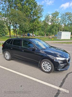 Melns Skoda Scala 2024 Tallina, ar dzinēja tilpumu 1.00 L un nobraukumu 22 tūkst. km par 18780 €, foto 4 vietnē AUTOMOTO.COM.LV