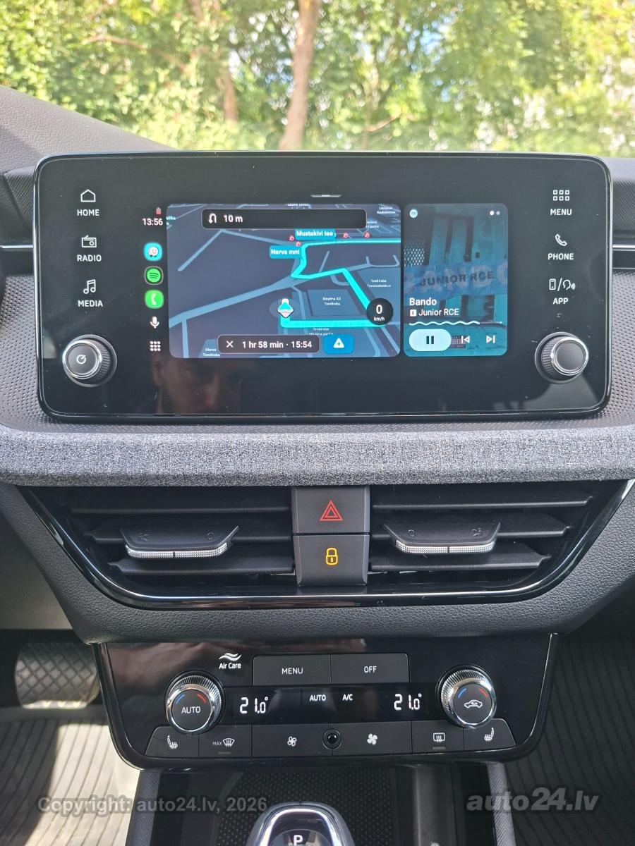 Melns Skoda Scala 2024 Tallina, ar dzinēja tilpumu 1.00 L un nobraukumu 22 tūkst. km par 18780 €, foto 9 vietnē AUTOMOTO.COM.LV