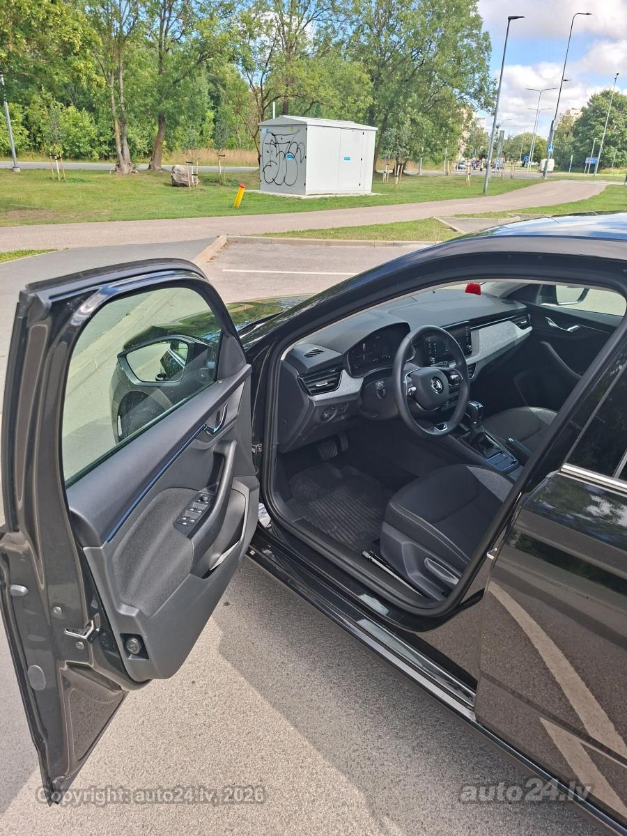 Melns Skoda Scala 2024 Tallina, ar dzinēja tilpumu 1.00 L un nobraukumu 22 tūkst. km par 18780 €, foto 10 vietnē AUTOMOTO.COM.LV