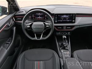 Black Skoda Scala 2026 in Riga, with an engine capacity of 1.00 L and mileage of 6 thousand km for 23900 €, photo 11 on AUTOMOTO.COM.LV