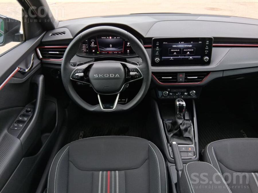 Black Skoda Scala 2026 in Riga, with an engine capacity of 1.00 L and mileage of 6 thousand km for 23900 €, photo 11 on AUTOMOTO.COM.LV