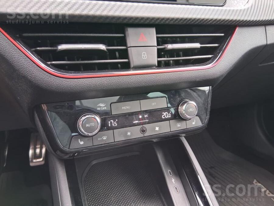 Black Skoda Scala 2026 in Riga, with an engine capacity of 1.00 L and mileage of 6 thousand km for 23900 €, photo 17 on AUTOMOTO.COM.LV