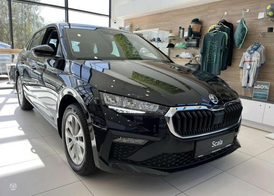 Black Skoda Scala 2026 in Kaunas, with an engine capacity of 1.00 L and mileage of 0 thousand km for 23610 €, photo 4 on AUTOMOTO.COM.LV