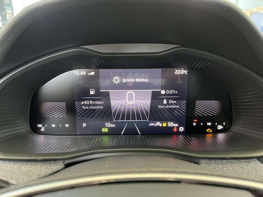Black Skoda Scala 2026 in Kaunas, with an engine capacity of 1.00 L and mileage of 0 thousand km for 23610 €, photo 15 on AUTOMOTO.COM.LV