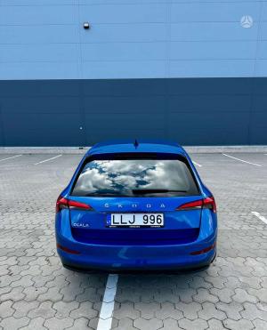 Blue Skoda Scala 2020 in Kaunas, with an engine capacity of 1.00 L and mileage of 70 thousand km for 13000 €, photo 6 on AUTOMOTO.COM.LV